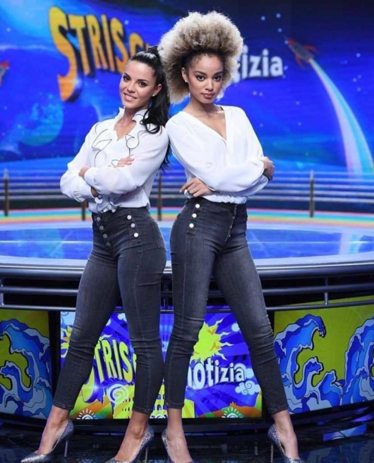 Striscia la Notizia, una bionda e una napoletana le nuove veline