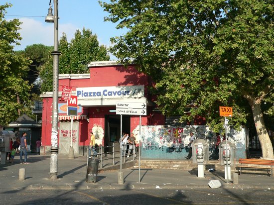 Linea 2, Lavori Alla Stazione Della Metro Di Piazza Cavour