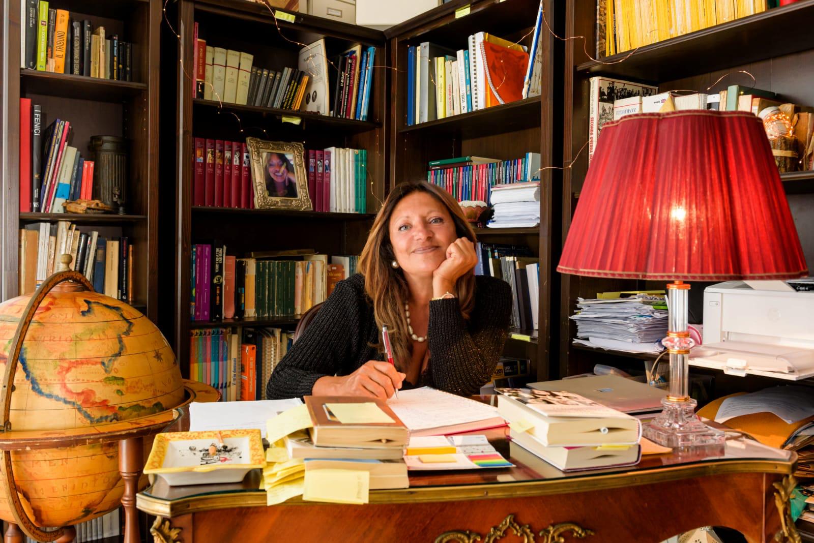 Annavera Viva, come tanti scrittori, si prepara al futuro senza data ...