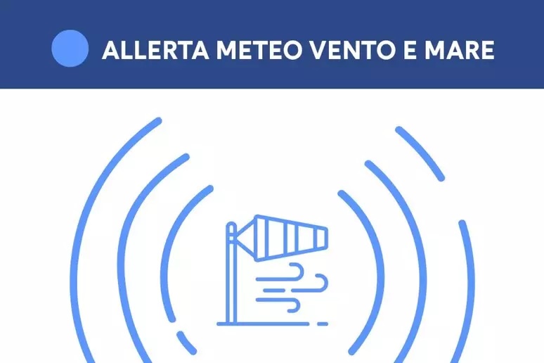 Maltempo domani allerta meteo in Campania per temporali e vento forte