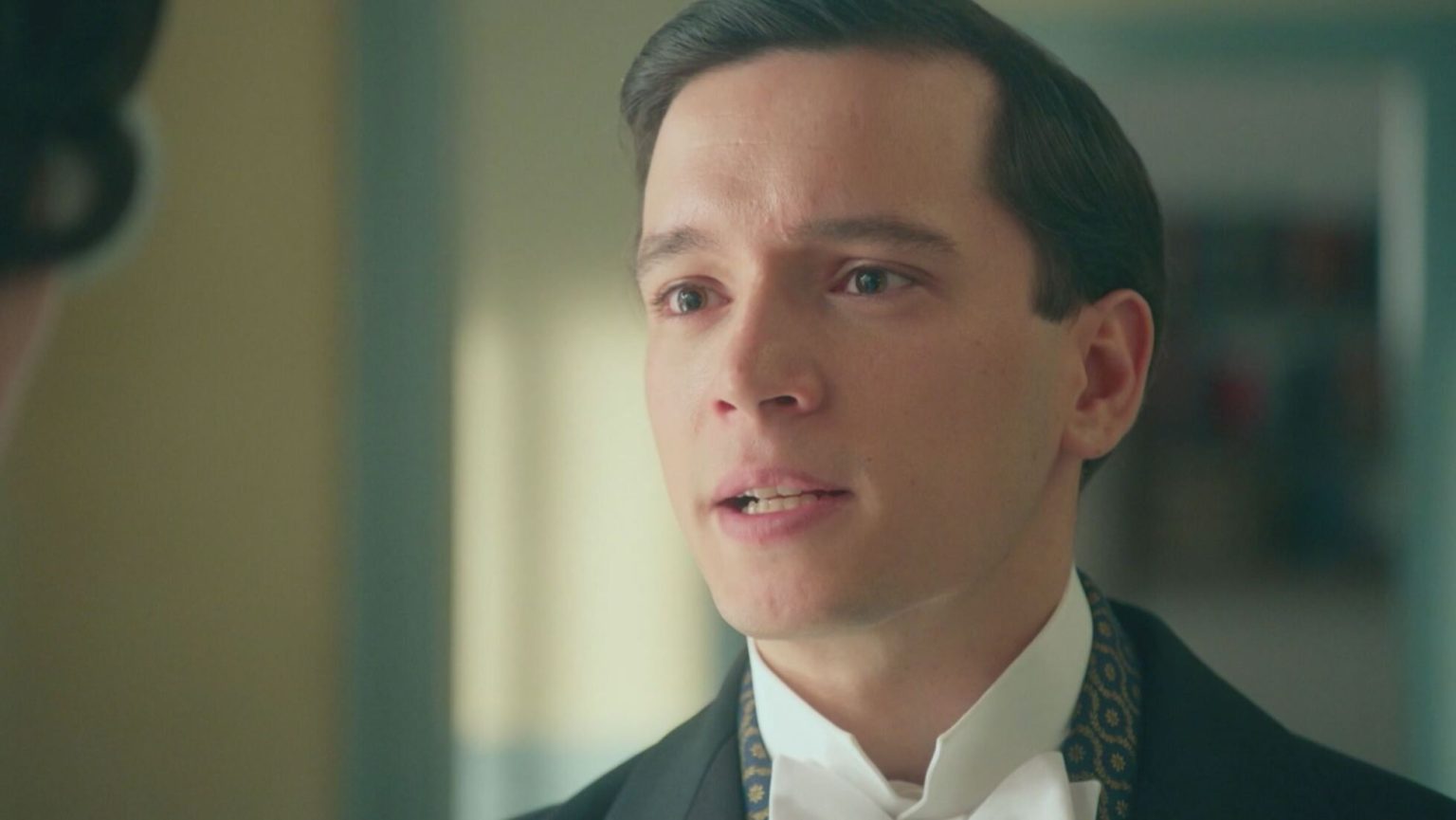 La promessa, anticipazioni al 13 settembre: Catalina non dice ad Alonso chi è il padre del bambino